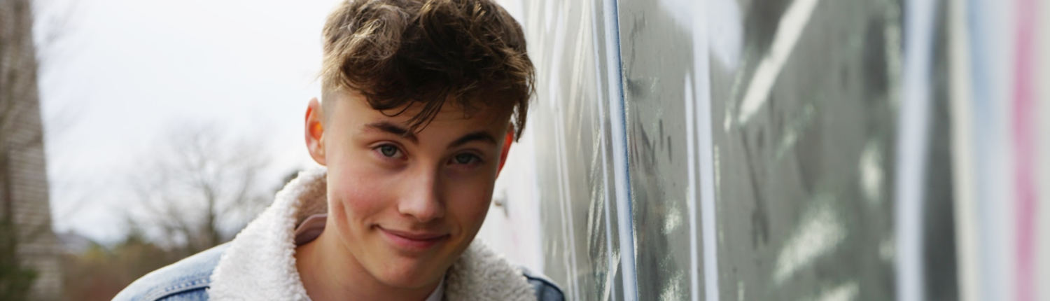 Liam NOORI - CONACTOR